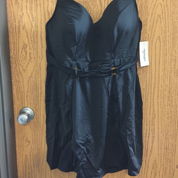 Swimsuits For All | Swim | Nwt Classic Elegant Belted Underwire ...